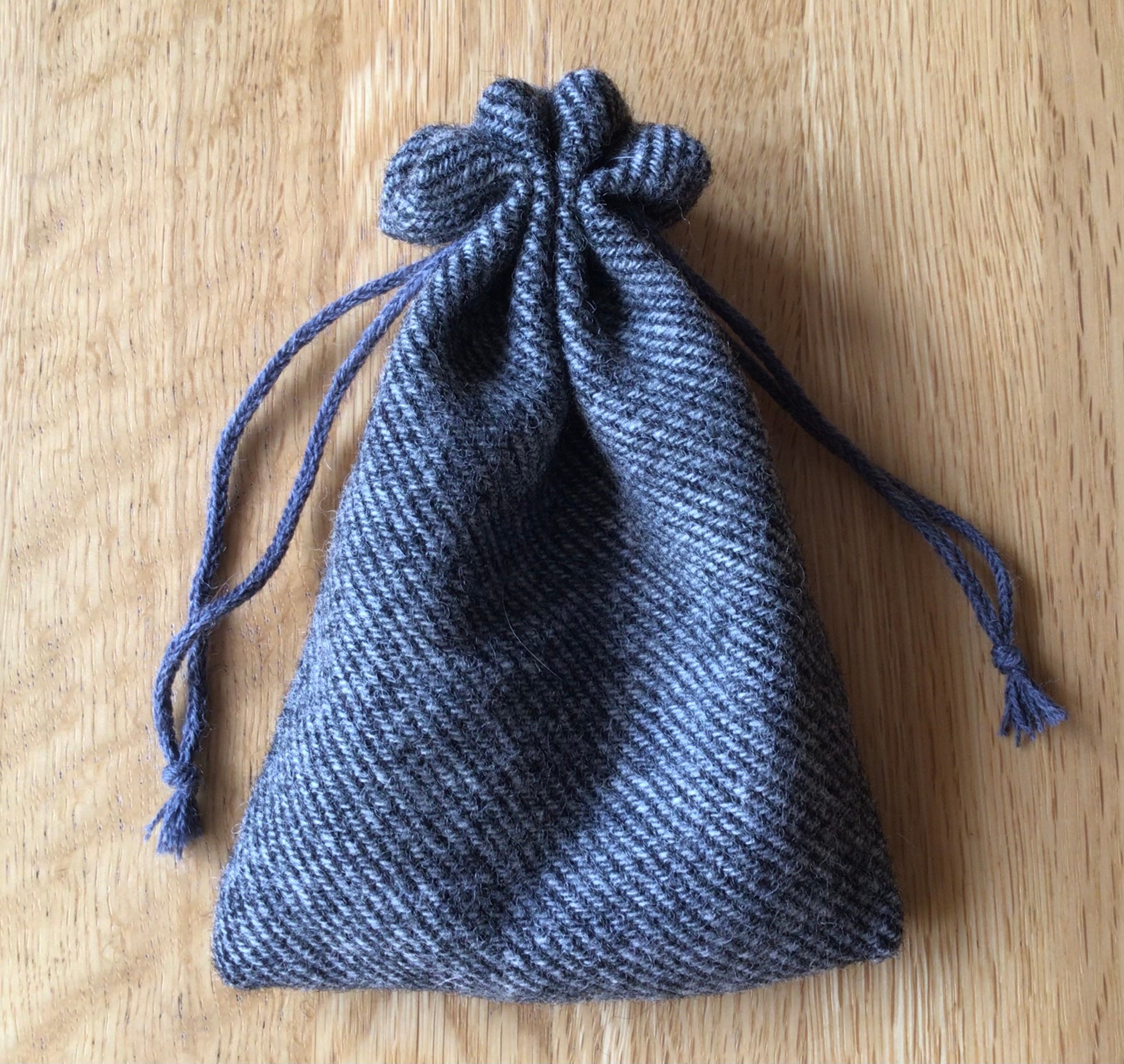 Medieval Purse Wool Pouch Medieval Reenactment Wool Purse - Etsy