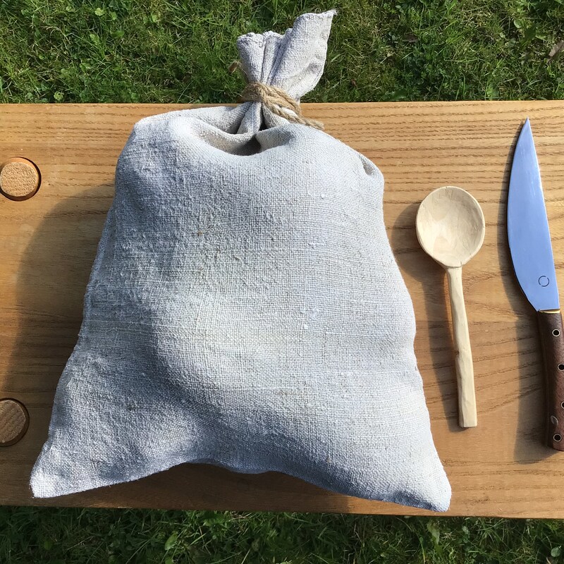 TheMedievalNeedle - Etsy