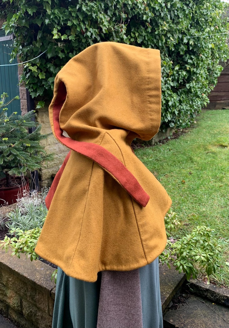 Large Mi-parti Medieval Hood, 14th / 15th Century, Reenactment, Hand ...