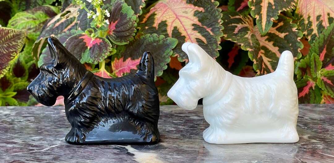 Mosser Glass SCOTTIE DOG - Choose Your Color! - Etsy