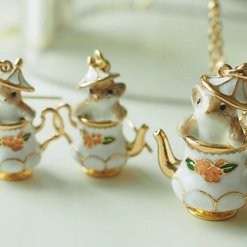 Teapot Necklace - Etsy