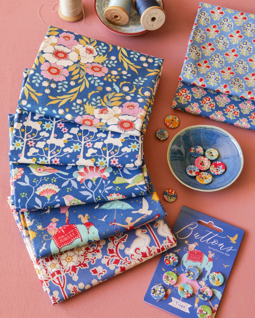 Tilda jubilee Farm Flower Buttons - Etsy