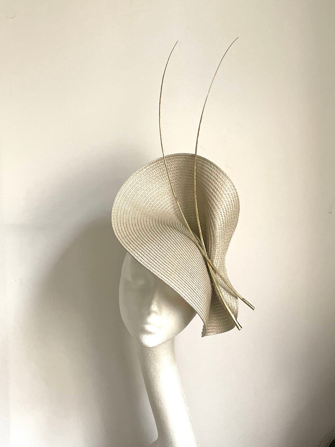 Natural Beige Disc Hat, Natural Beige Saucer Disc Hat Fascinator ...
