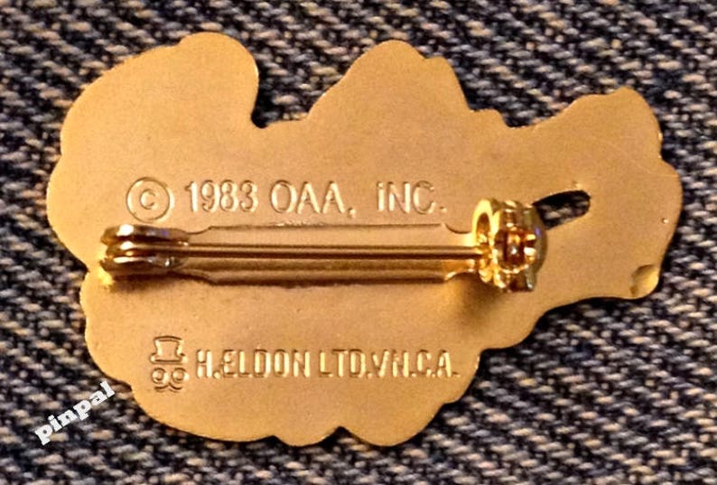 Cabbage Patch Doll Brooch Pin ~ © 1983 OAA Inc. ~ Red Dress ~ by H ...