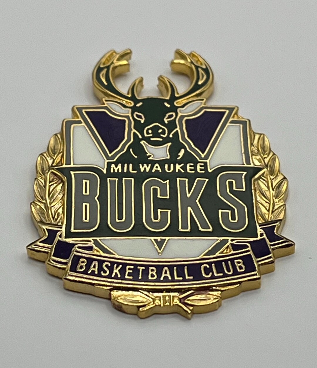 Milwaukee Bucks 1994 Vintage Pin ~ NBA ~ Basketball Club ~ by Peter ...