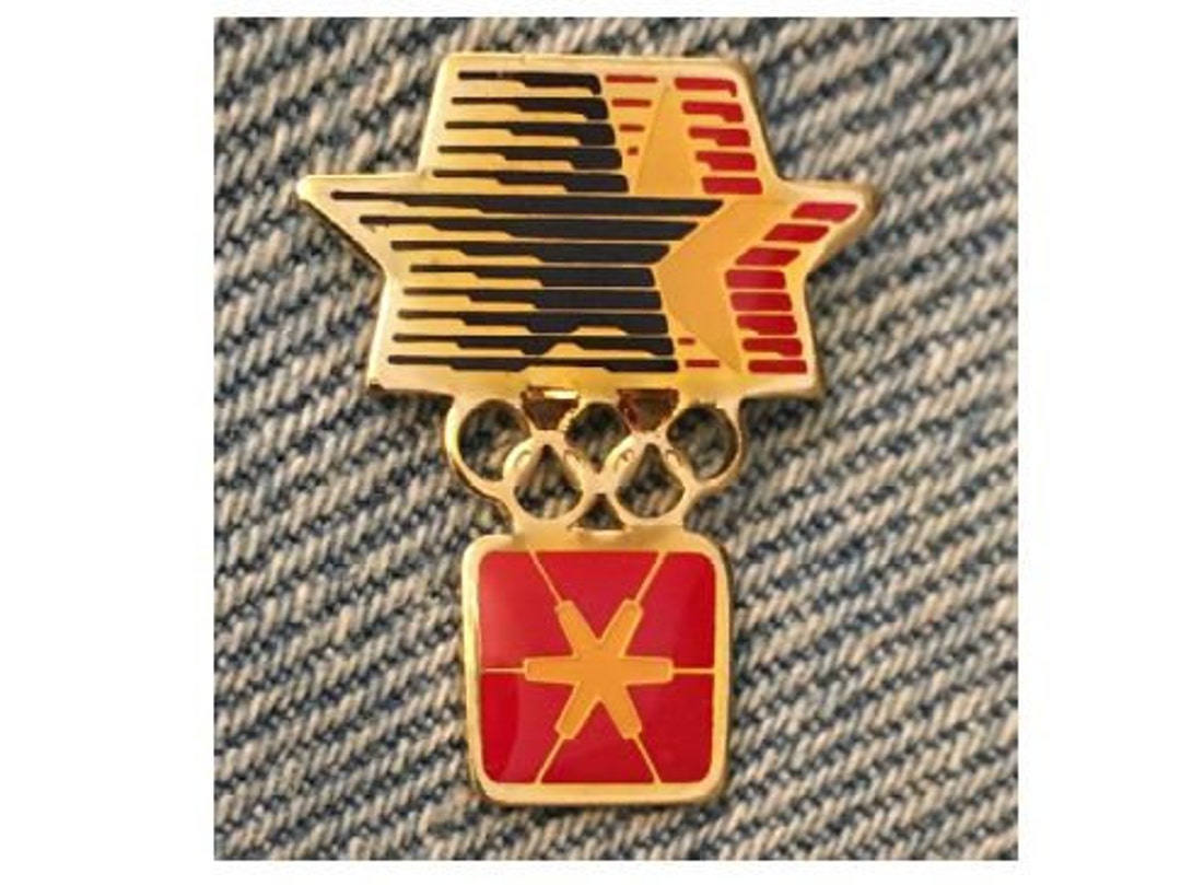 Pacific Telesis Olympic Sponsor Logo Pin 1984 Los Angeles With Stars in ...