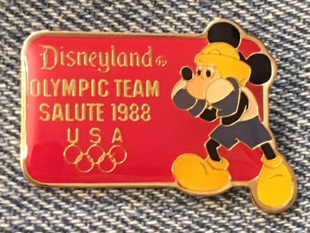 Boxing Disney Brooch Pin ~ Mickey Mouse ~ Retired ~ Disneyland Team ...