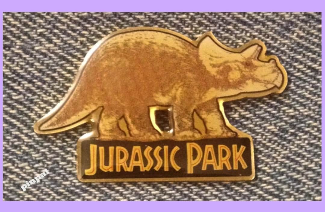 Jurassic Park ~ Triceratops Dinosaur Metal Pin ~ Vintage 1993 Movie ...