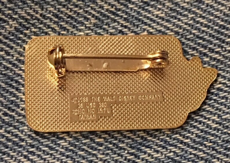 Synchronized Swimming Disney Brooch Pin Minnie & Daisy - Etsy Hong Kong