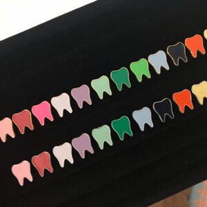 Tooth Pins for Scrubs, White Coat, Dental Pins, Dentist, Dental ...