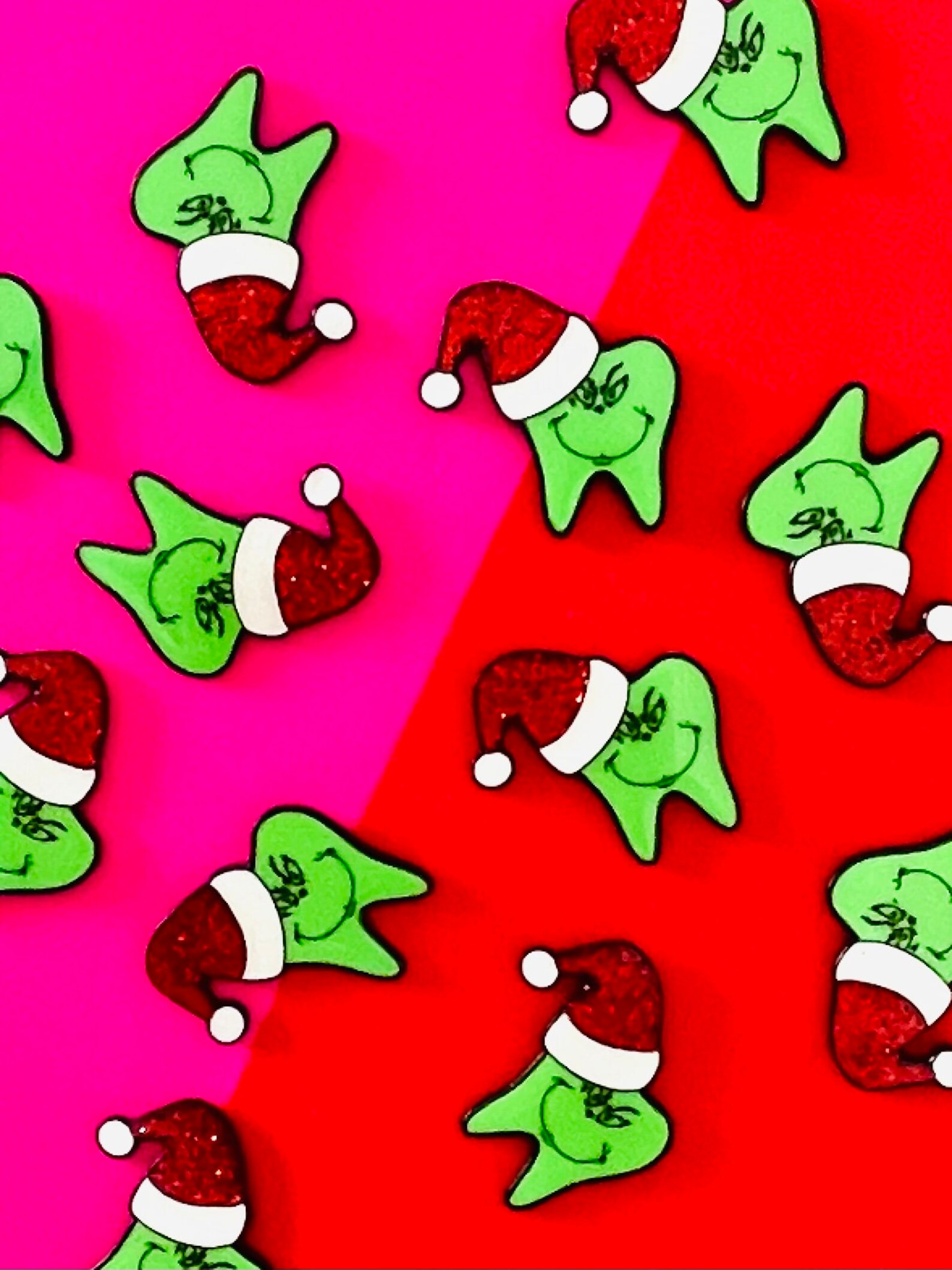 Grinch Tooth & Santa Tooth Pins Enamel Pin for Scrubs or - Etsy