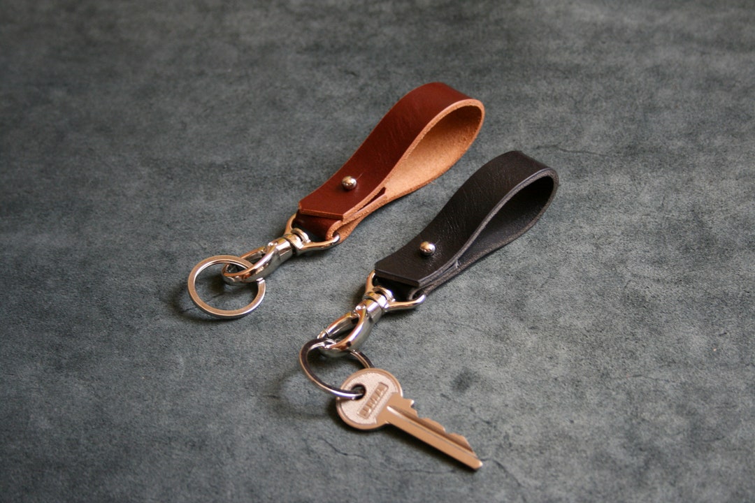 Personalized Leather Keychain: Handmade Key Fob, Groomsmen Gift - Etsy