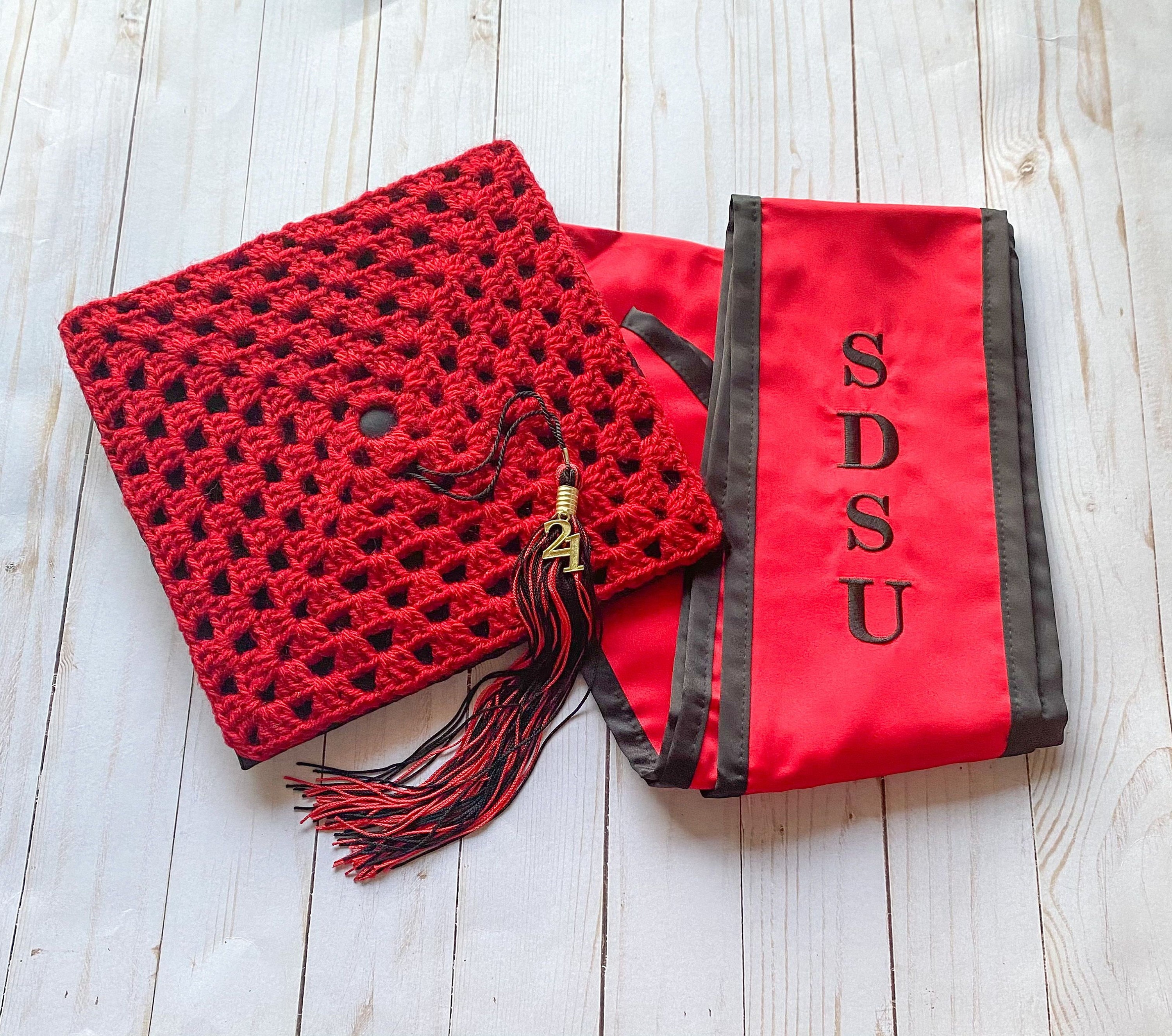 Granny Square Graduation Cap Topper, Crochet Graduation Cap, Graduation ...