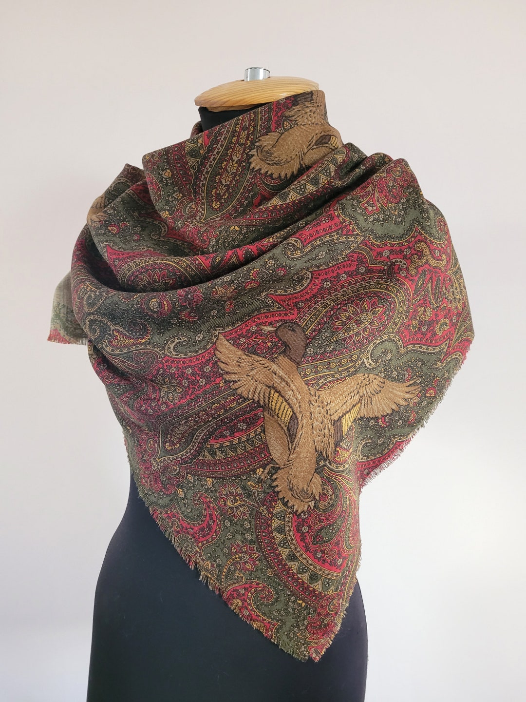 Vintage Oversize Paisley Ducks Print Wool Shawl/scarf 43inch Square - Etsy
