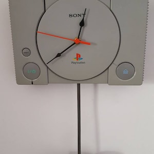 Playstation 1 Pendulum Clock - Etsy