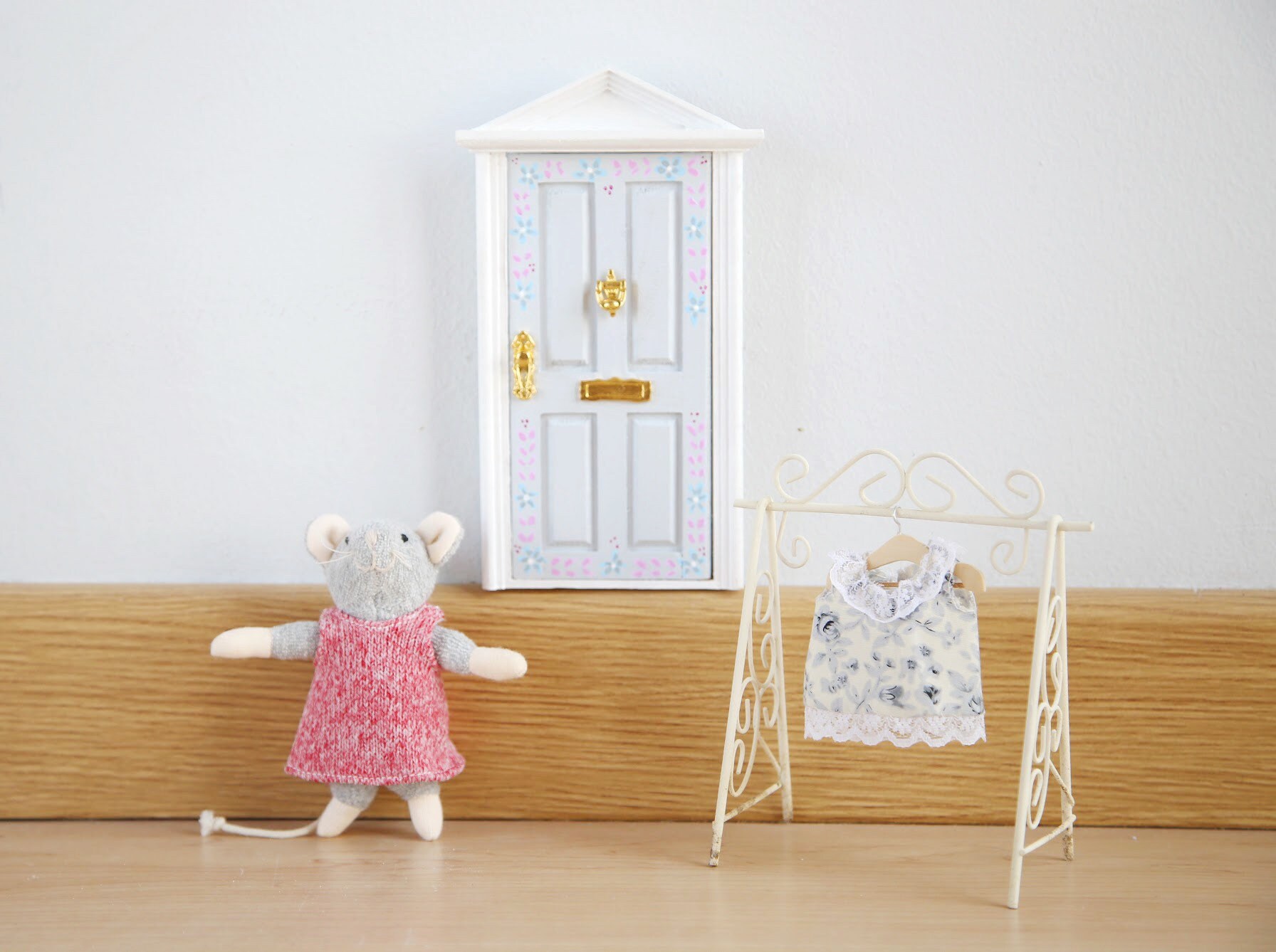 Mouse With Door. Gift Box With Mouse With Door. Door of the - Etsy