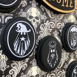6 Sets Wooden Gothic Wall Plaque Set,spooky Cute Ghosts,wall Decor ...
