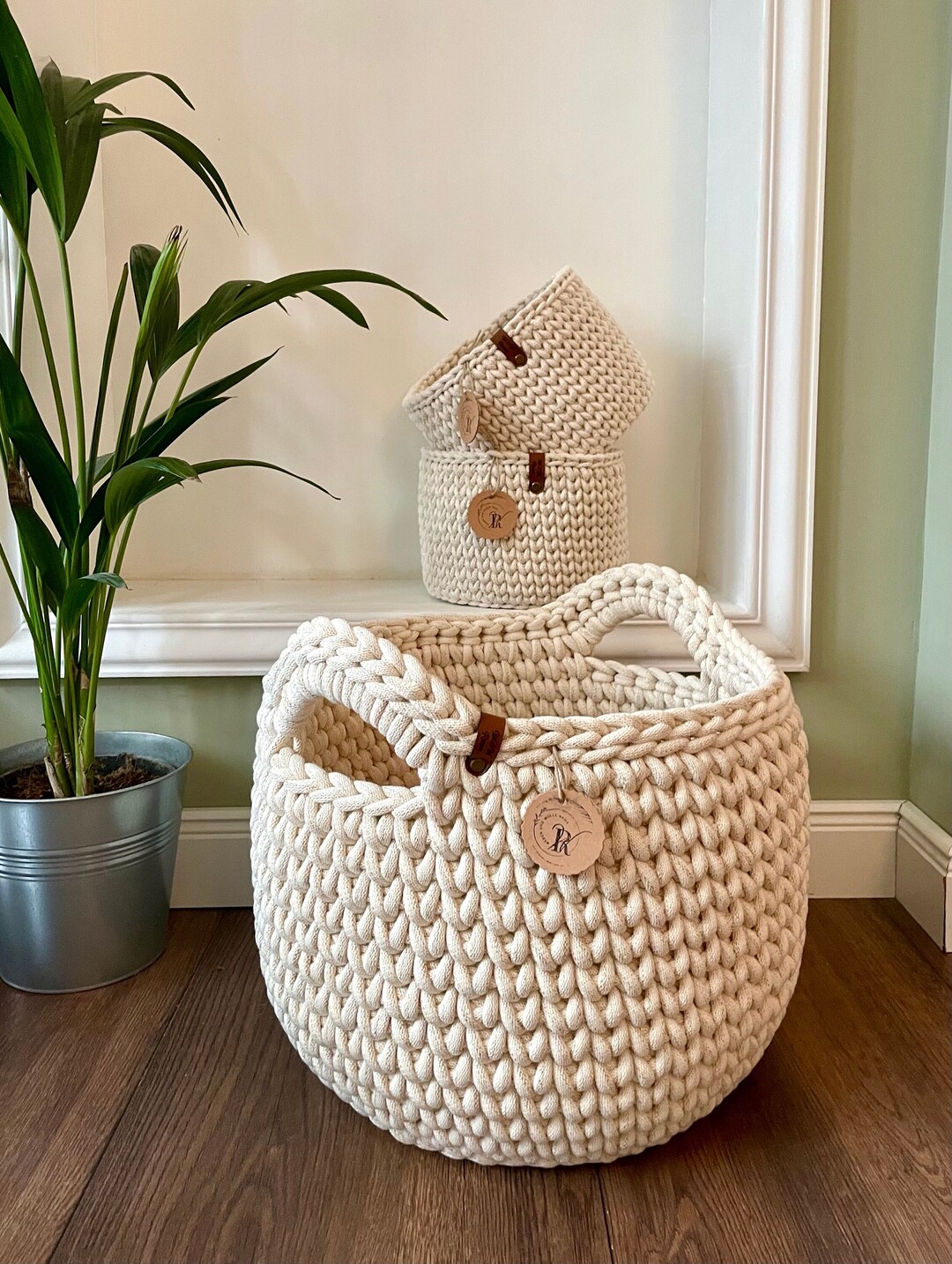 XXL Crochet Basket, Jumbo Bobbiny Round With Wooden Base Crocheted in a ...
