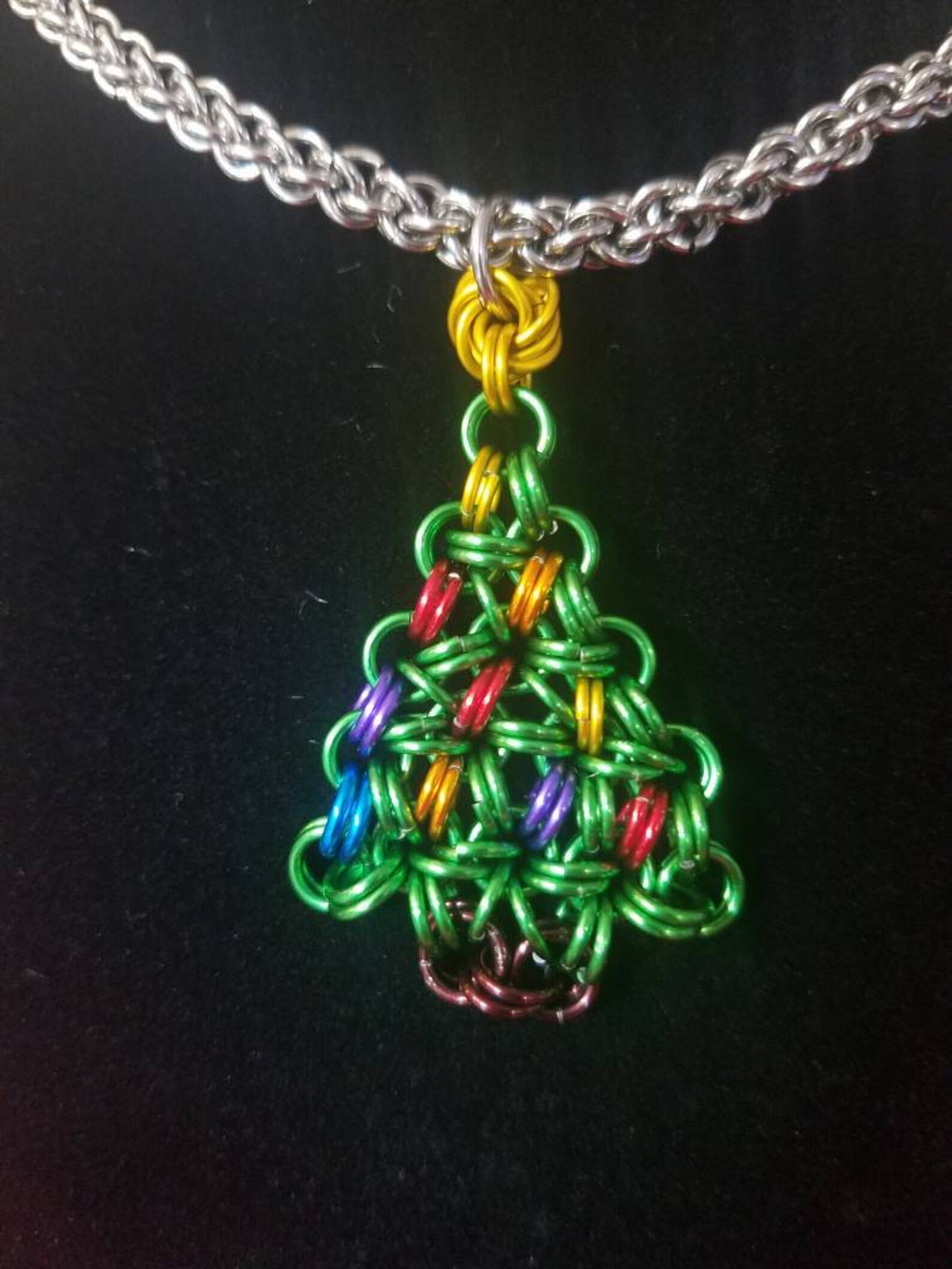 Handmade Anodized Chainmaille Christmas Tree Pendant - Etsy