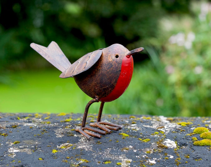 Tin Robin Statue Hand Painted Metal Outdoor Ornament Decoration Bird ...