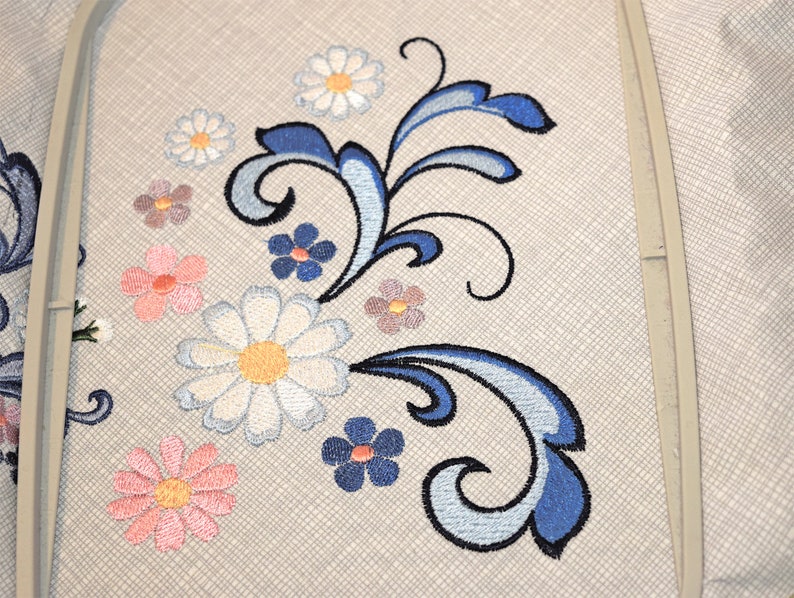 DAISY Border Machine Embroidery Design of Flower Bouquet Floral ...