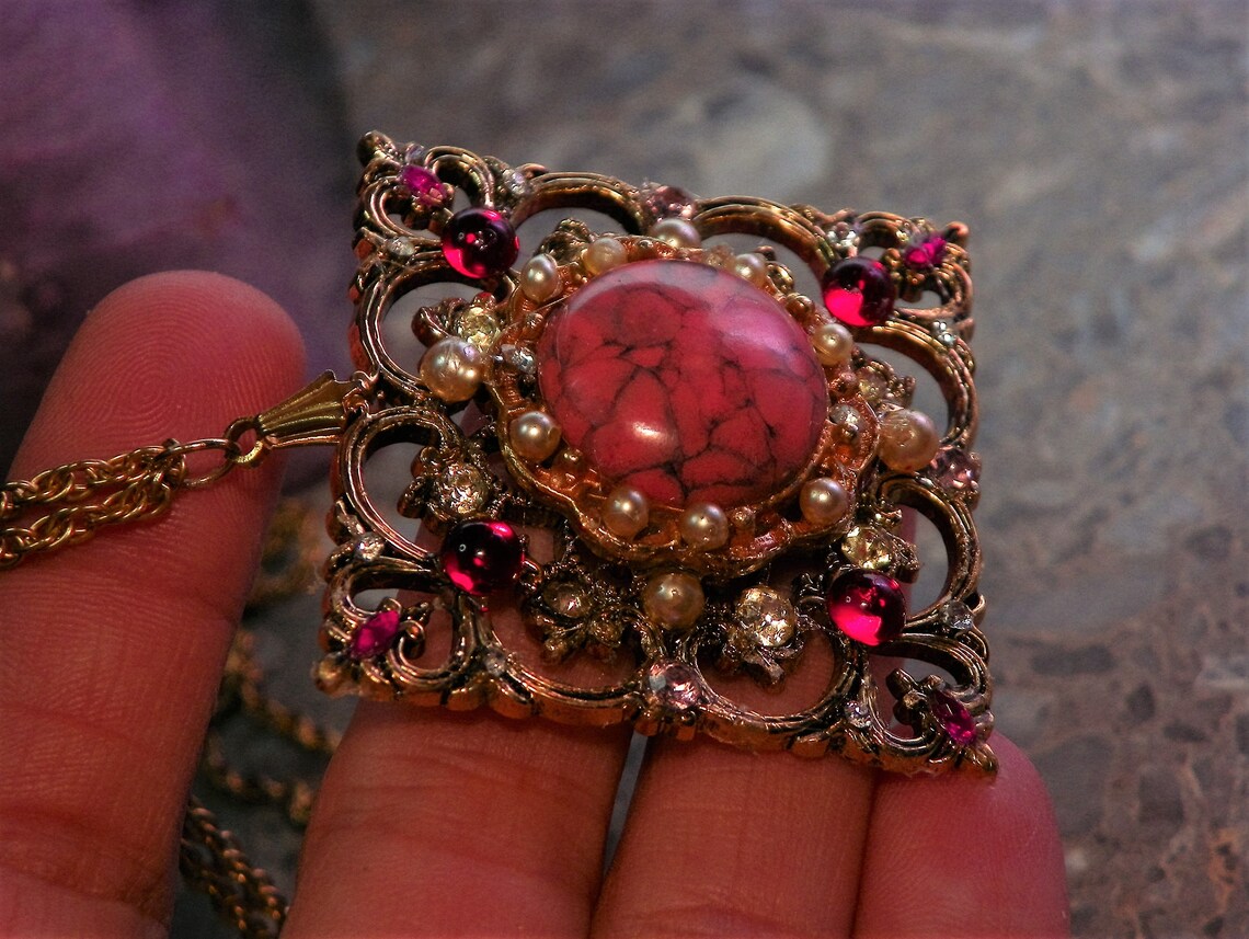 UNIQUE PENDANT NECKLACE Square Shape Elegant Ornate Open - Etsy