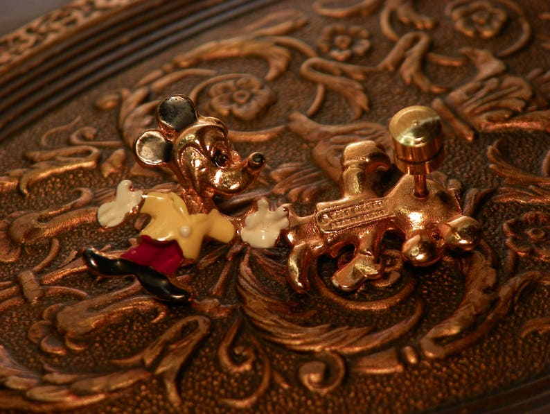 VERY RARE DISNEYANA Pair Antique 1930s Mickey Mouse Pin Set 2 Gold Tone ...