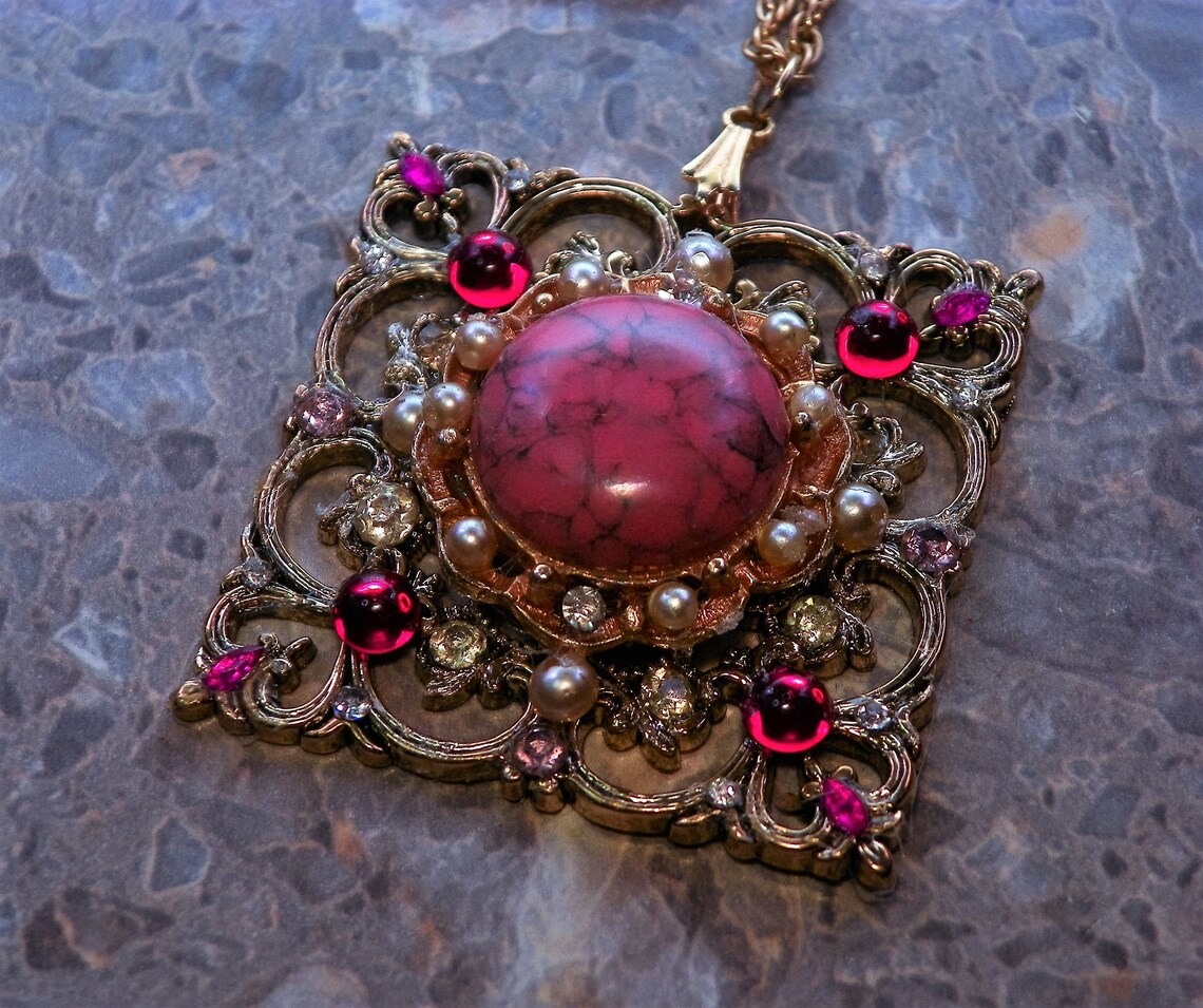 UNIQUE PENDANT NECKLACE Square Shape Elegant Ornate Open - Etsy