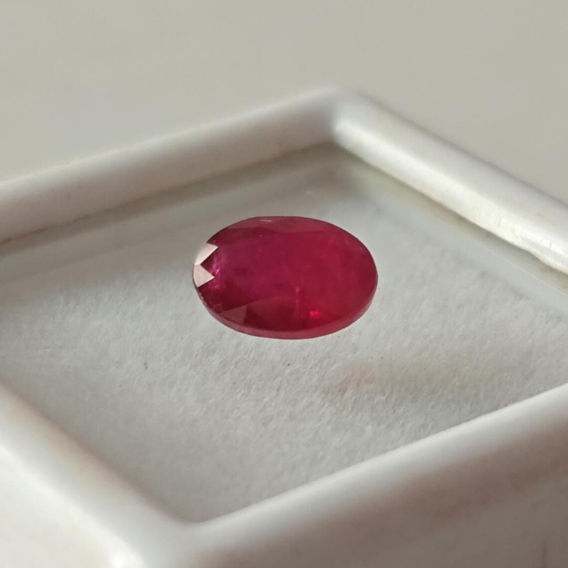 Natural Mozambique Pigeon Blood Red Heated Ruby 7x5 MM Oval Faceted of ...