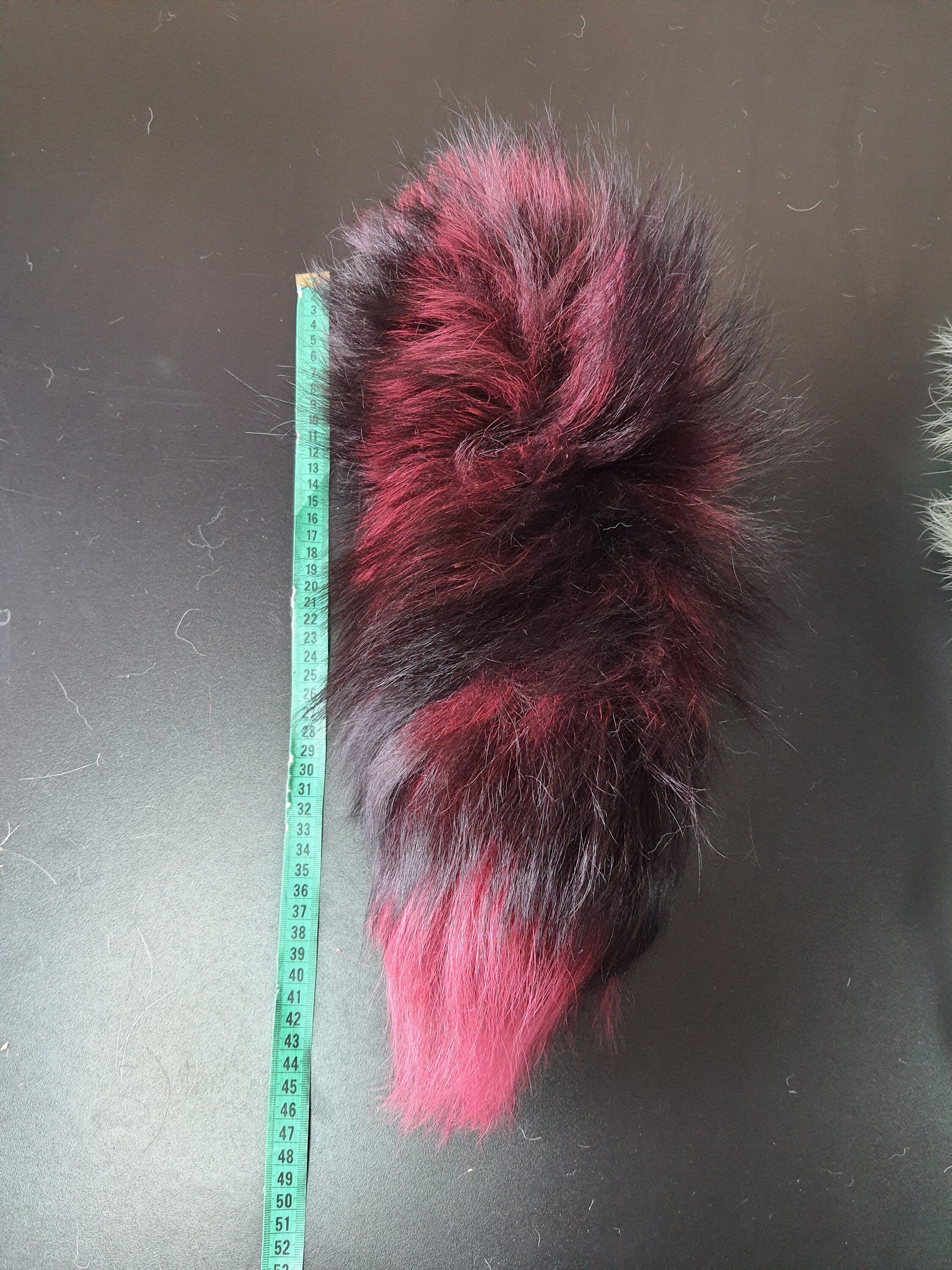 Burgundi and Green Arctic Marble Fox Tail Keychain With Gold - Etsy