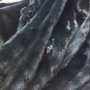 Dark Green Mink Pelt, Mink Fur, Mink Hide, Mink Skin, Real Fur, Genuine ...