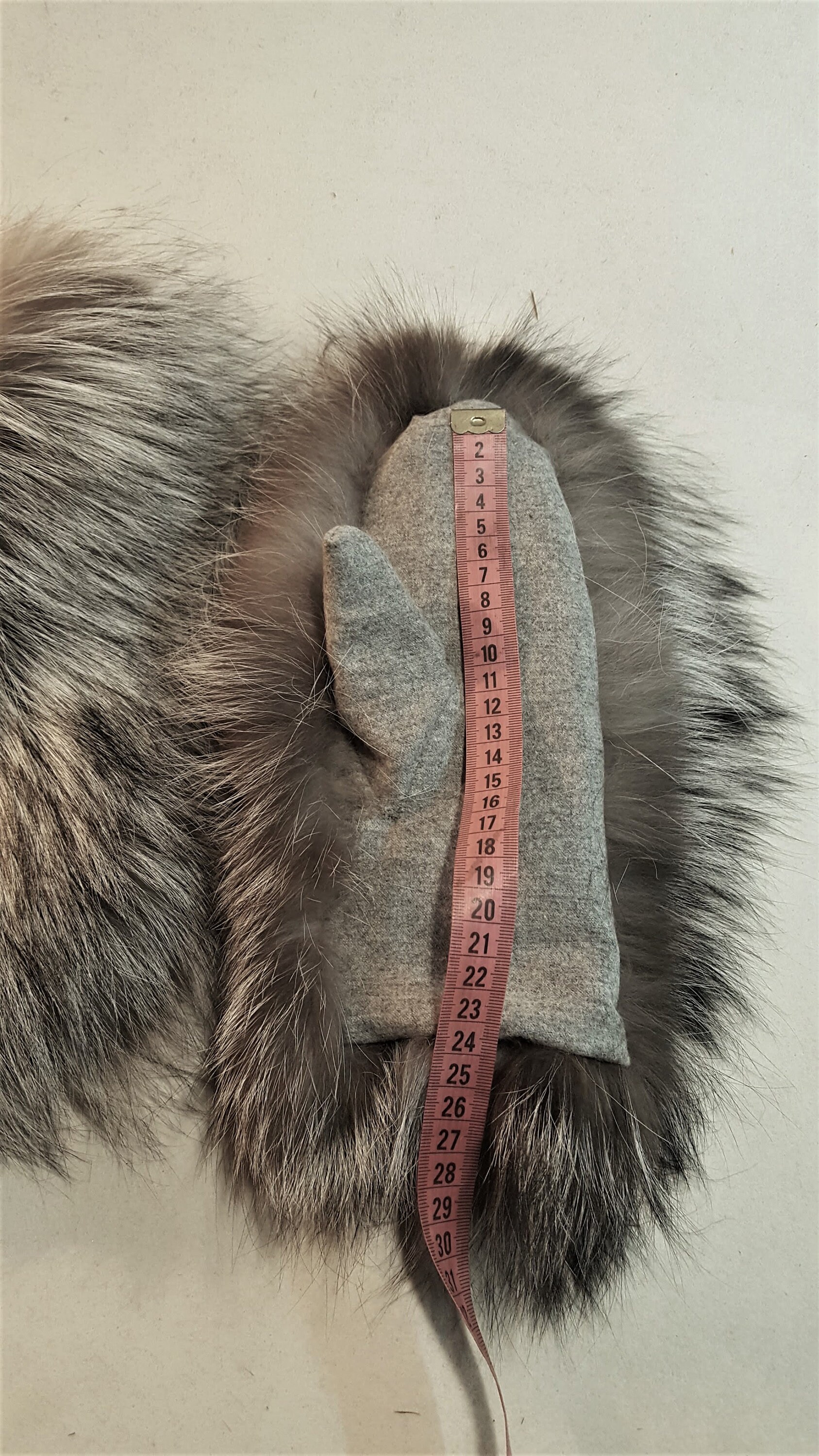 Handmade Silver Fox Fur Mittens With Cashmere and Fleece - Etsy