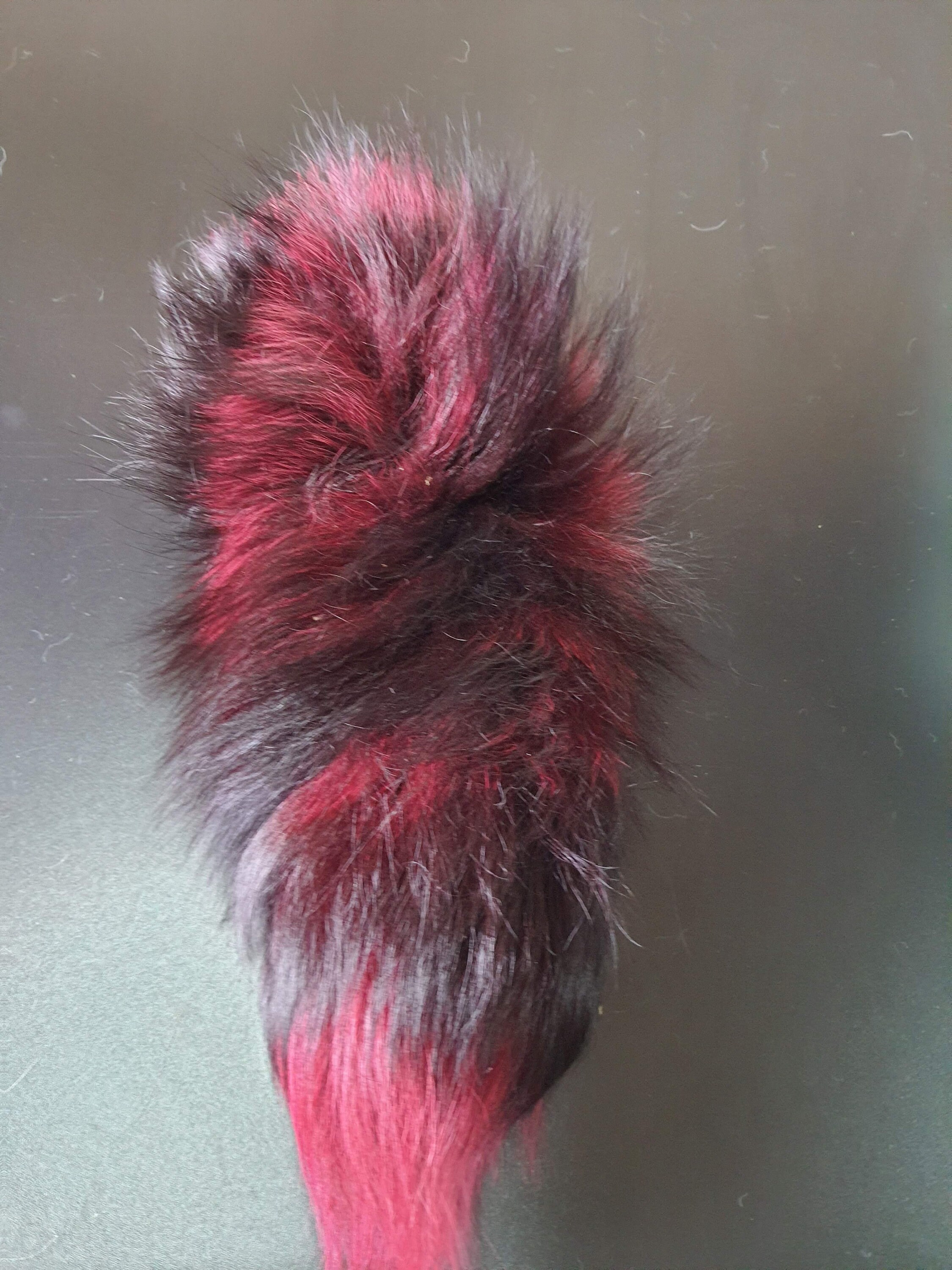 Burgundi and Green Arctic Marble Fox Tail Keychain With Gold - Etsy