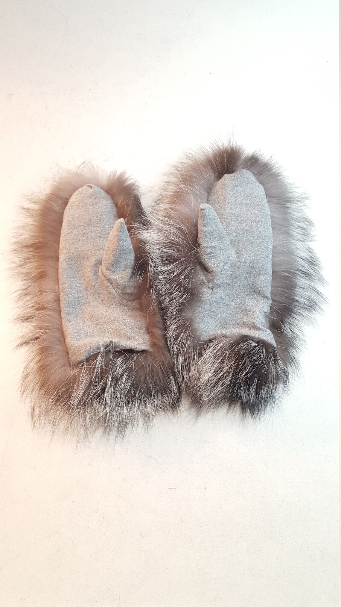 Handmade Silver Fox Fur Mittens With Cashmere and Fleece - Etsy