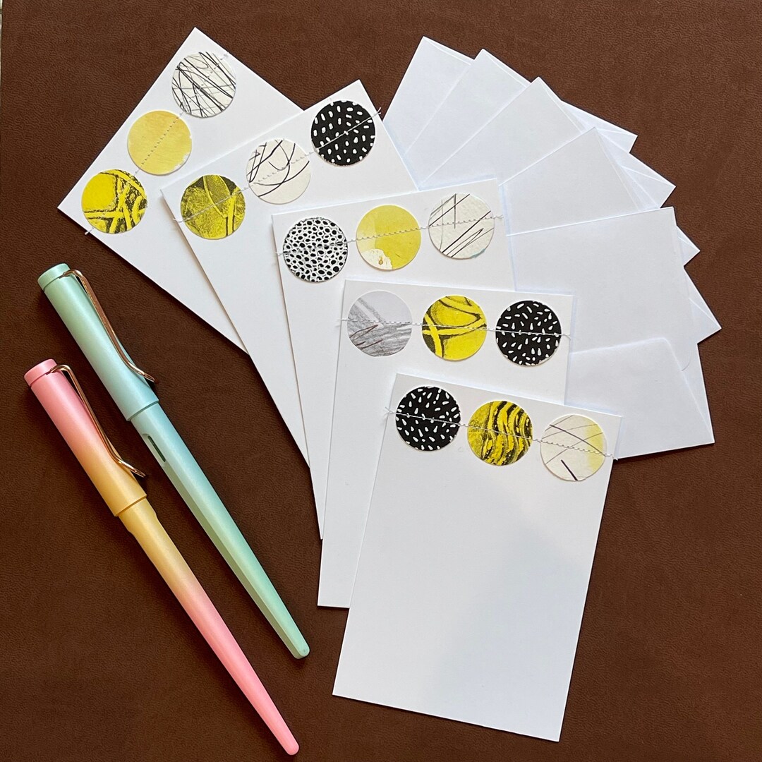 Upcycled Dot Note Cards Set of 5 With Envelopes - Etsy