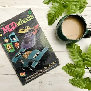 1974 Mod Wheels Gold Key Comic Book Thrill Set Daredevil Drivers Car ...