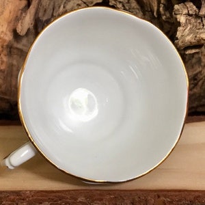 HM Sutherland April Teacup and Saucer Tea Cup Set Yellow Daffodil ...