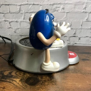 M&ms Digital Clock AM/FM Radio Blue Red Yellow Tested Working ...