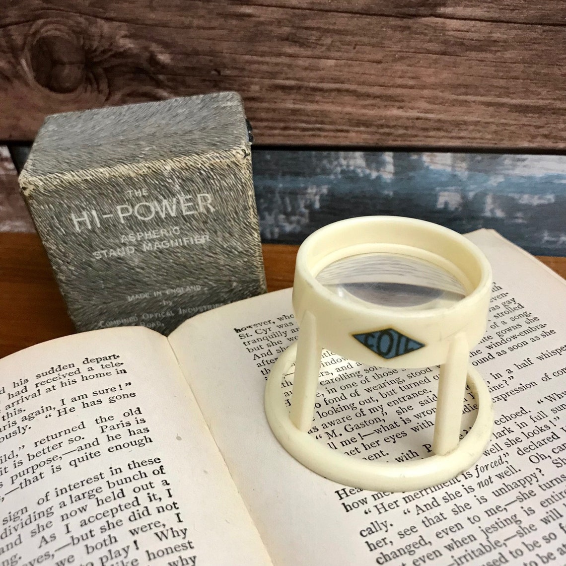 Hi-power Aspheric Stand Magnifier Made in England Vintage - Etsy