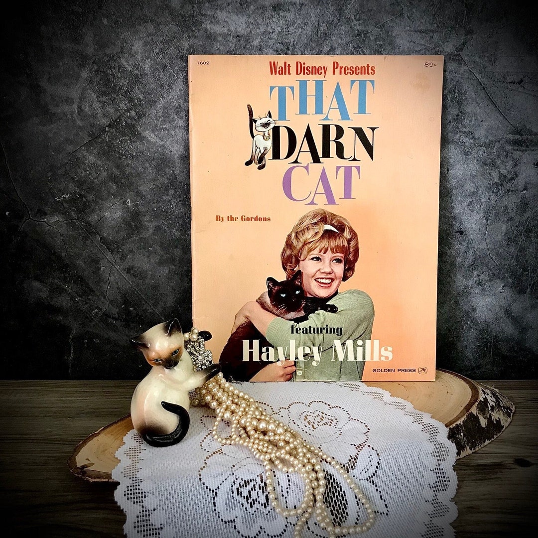 1965 Walt Disney That Darn Cat Featuring Hayley Mills Golden Press by ...