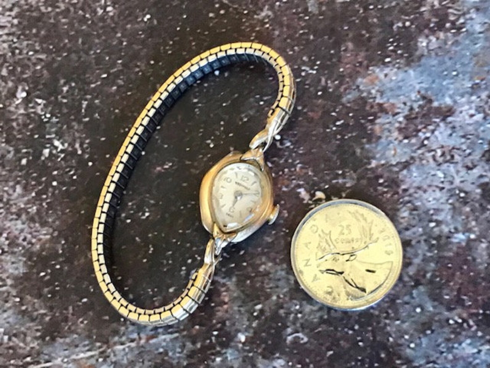 Unique Teardrop Pear-shaped Beveled Face Westfield Swiss Made Ladies ...
