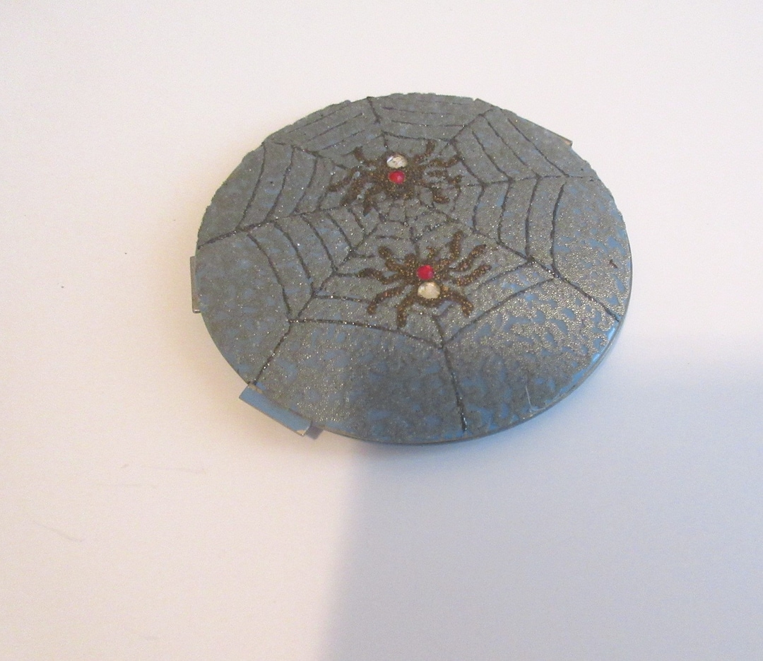 Rare Art Deco Coralene Blue Spider Web and Jeweled Spiders Compact - Etsy