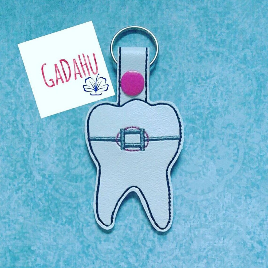 Orthodontist Dentist Braces Key Fob Snap Tab Embroidery Design 4X4 Size ...