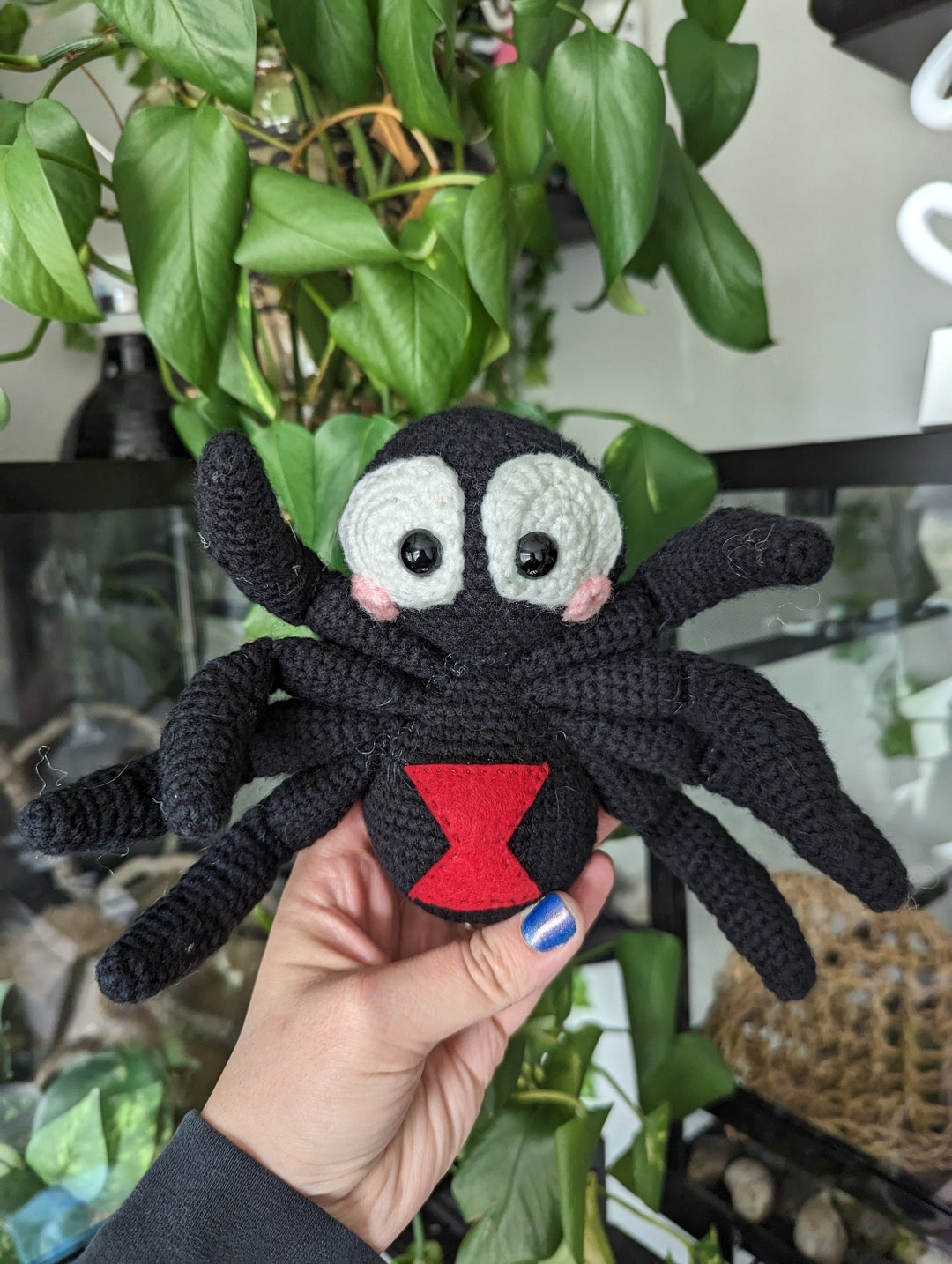 Betty Black Widow - Etsy