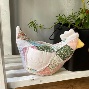 Quilted Chicken, Farmhouse Chicken, Fabric Chicken, Quilted Hen, Stuffed Chicken Pillow - Etsy