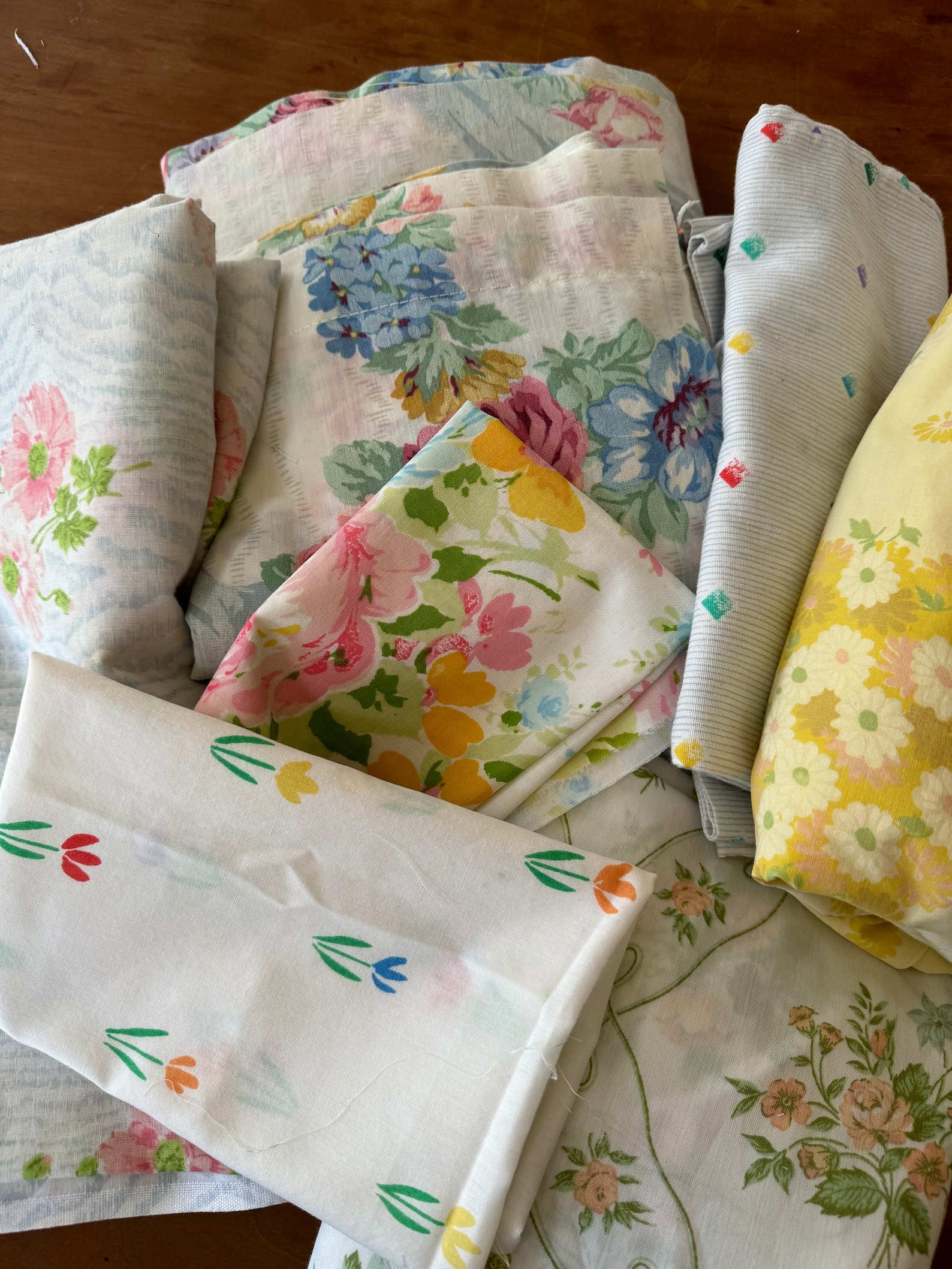 Vintage Sheet Remnant Bundle - Various Sizes and Patterns - Etsy