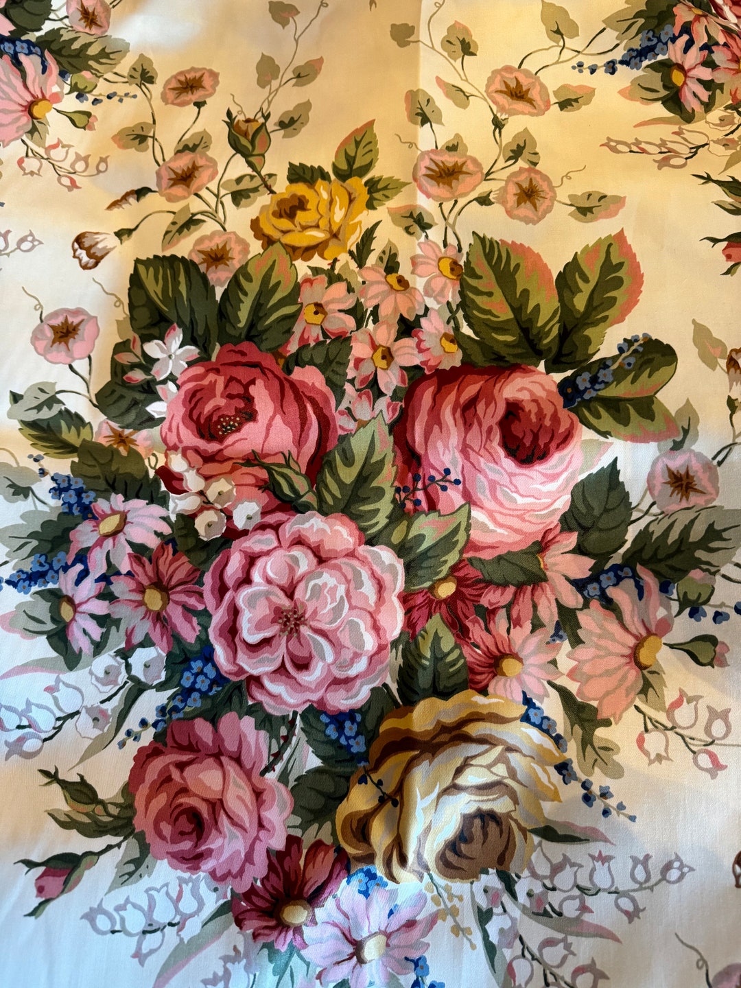 Vintage 1990 Fabric Remnant Floral Chintz 5 Yards - Etsy