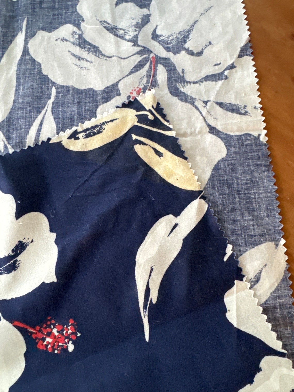 Vintage Fabric Sample -hibiscus Floral - Etsy