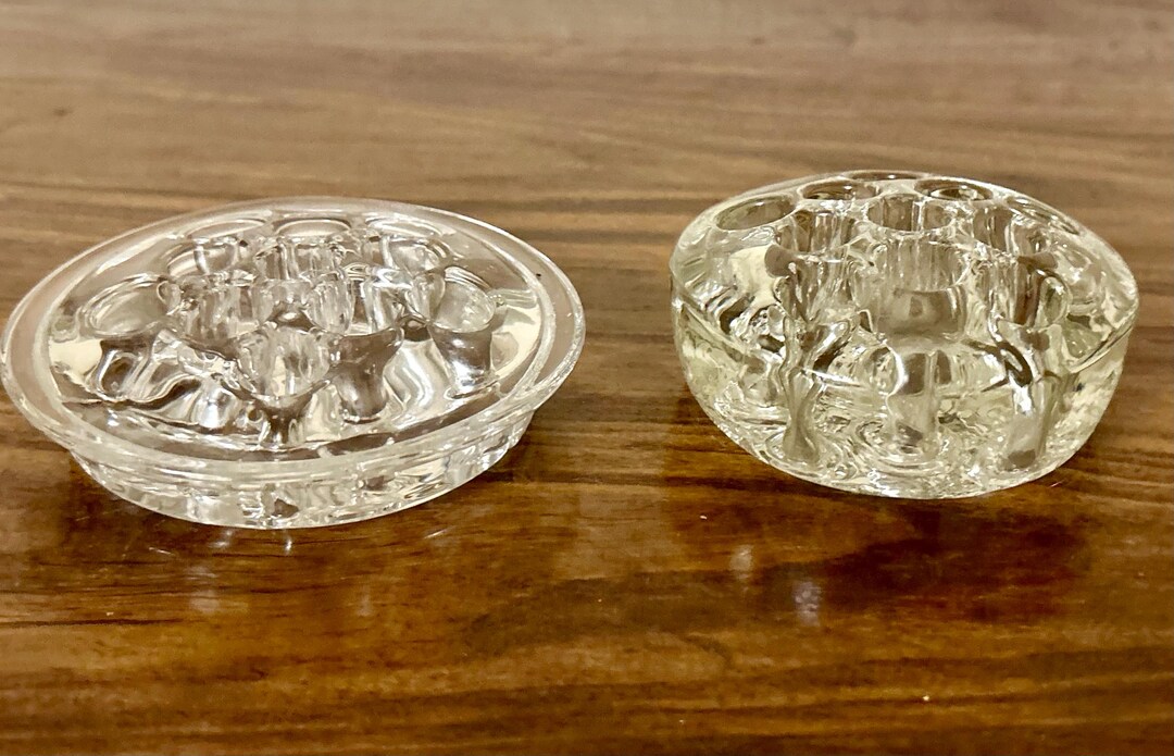 Two Vintage Clear Glass Flower Frogs. Vintage Floral Arrangement. - Etsy