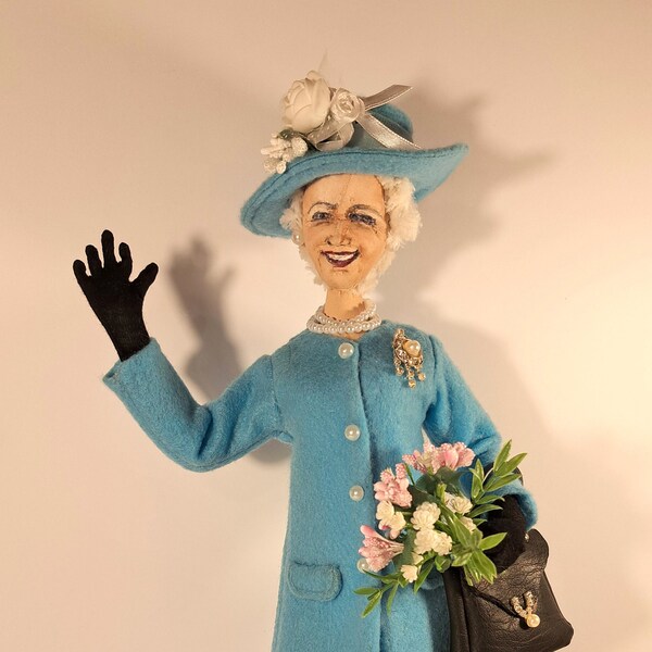 Queen Elizabeth Doll - Etsy